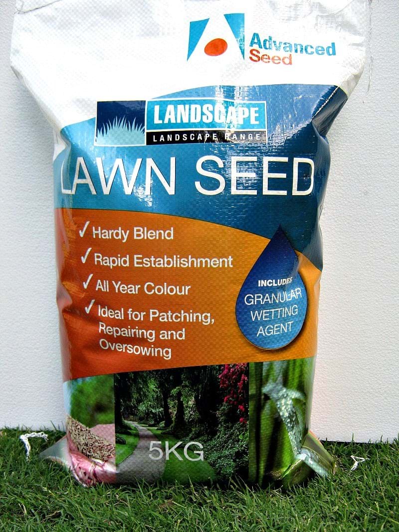 Rapid Green Defiant TTT Turf Ryegrass Seed — Hunter Lawn Care Supplies